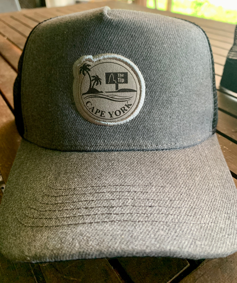 Charcoal Heathered Cap with Tip Scene design – The Croc Tent Cape York